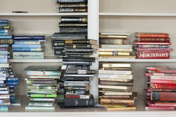 Carrie Waller Creative: Bookshelf Styling - Dream Green DIY