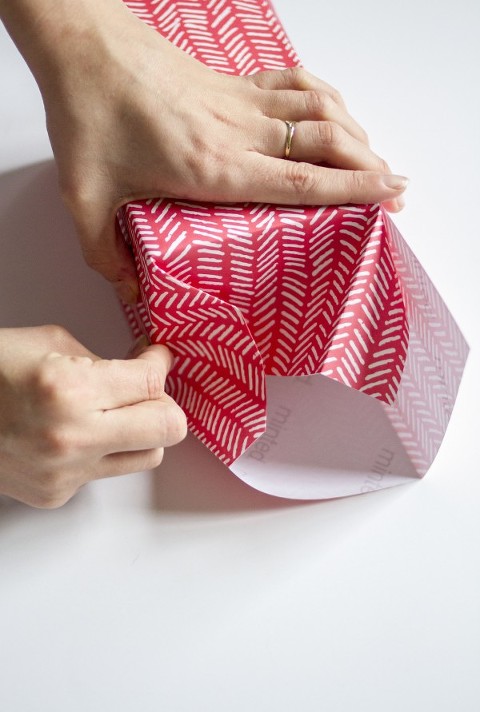 Holiday Paper Wrap Up Challenge - Dream Green DIY