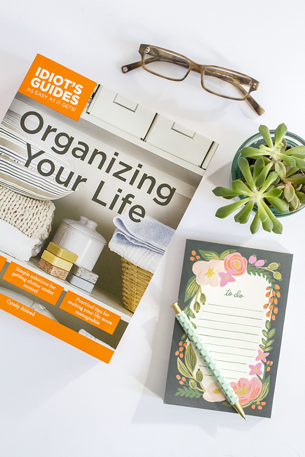 Organizing Your Life // Book Feature + Giveaway - Dream Green DIY