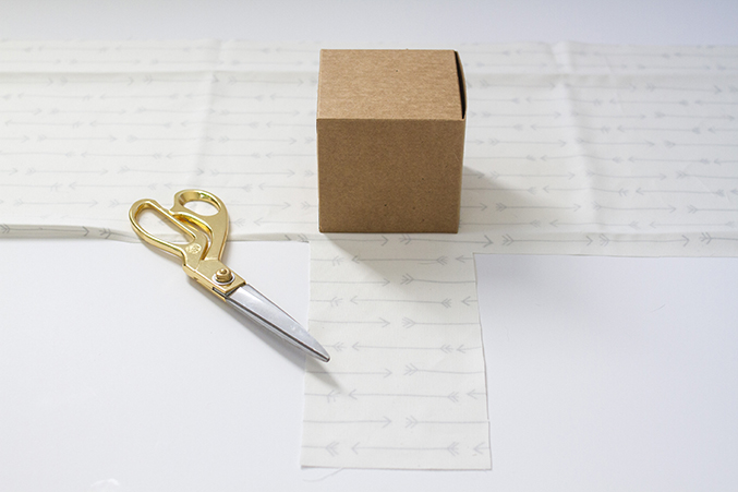 Holiday Paper Wrap Up #8 // Fabric Wrapping - Dream Green DIY