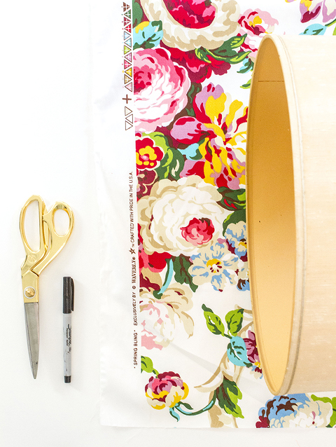 DIY No-Sew Floral Fabric Chargers