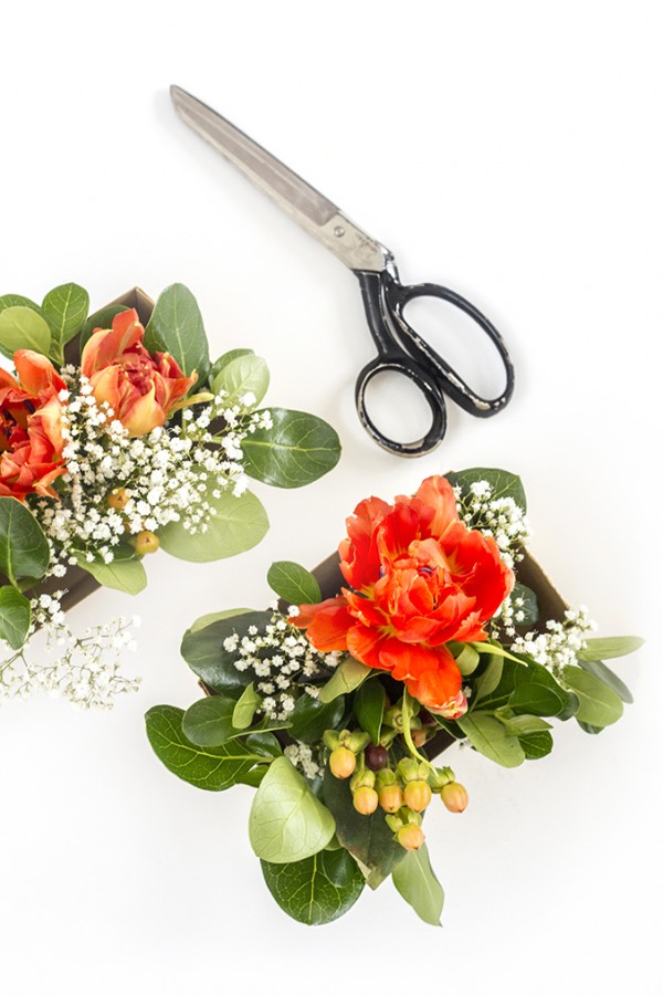 10-Minute DIY Mini Fall Floral Arrangements