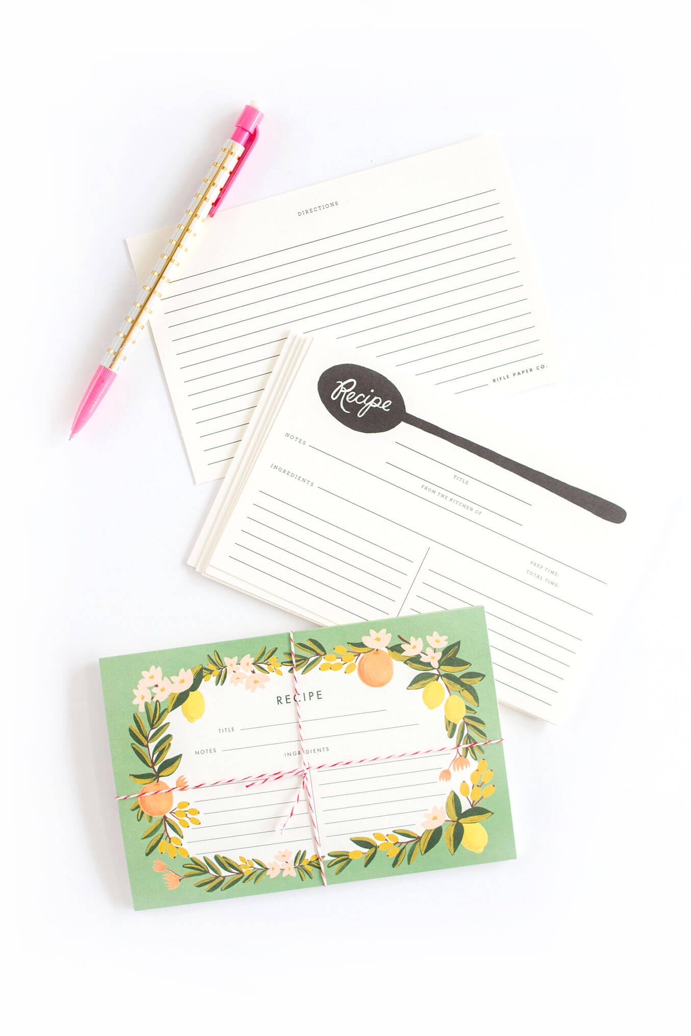 DIY Custom Framed Cocktail Recipe Card Gifts