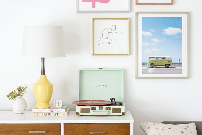 How To Master The Metallic Frame Fad - Dream Green DIY