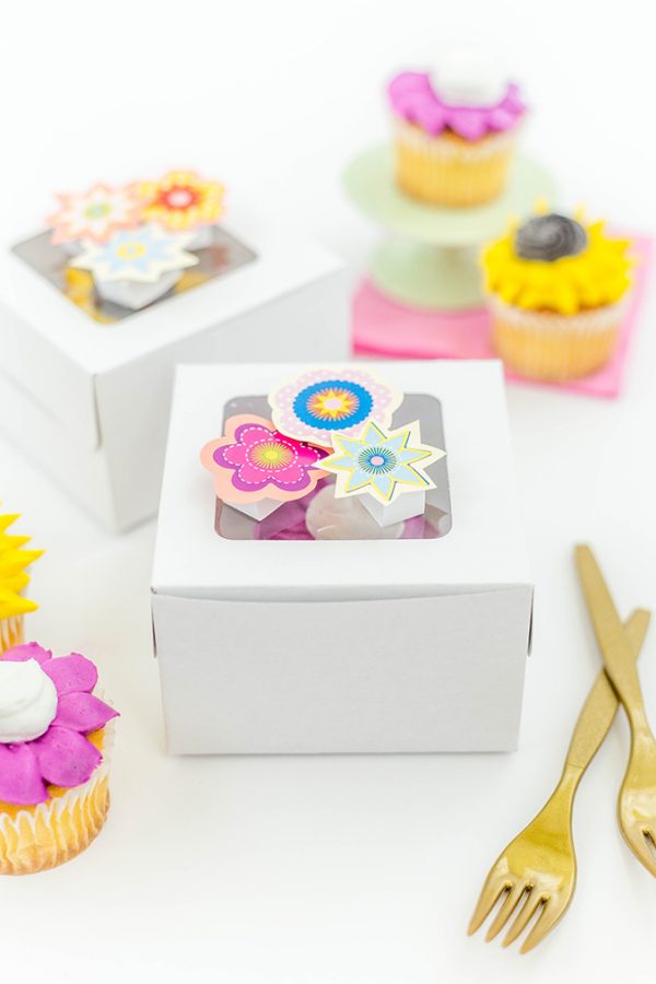 DIY 3D Pop Up Flower Cupcake Box Toppers Dream Green DIY