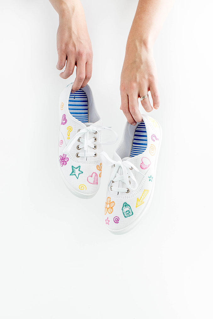 How To Make DIY Back-To-School Doodle Sneakers - Dream Green DIY