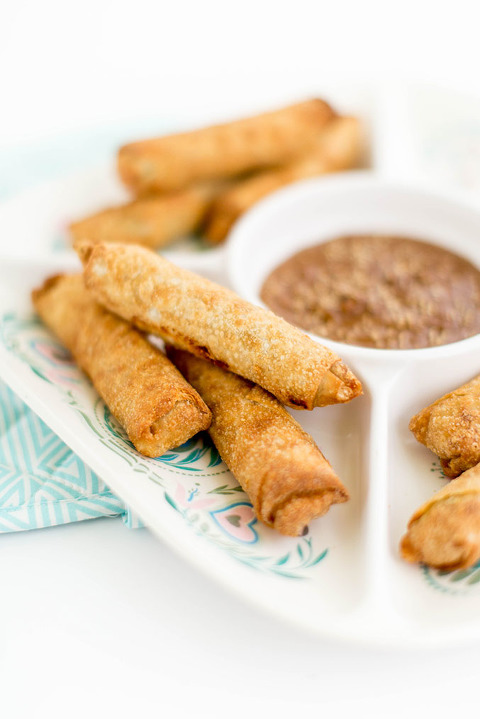 A Recipe For Spring Roll Peanut Dipping Sauce - Dream Green DIY