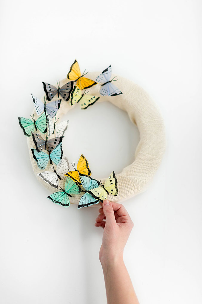 DIY Floating Butterfly Burlap Wreath For Spring - Dream Green DIY