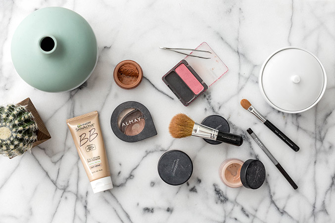 A Peek Into My Real-Life Morning Routine - Dream Green DIY