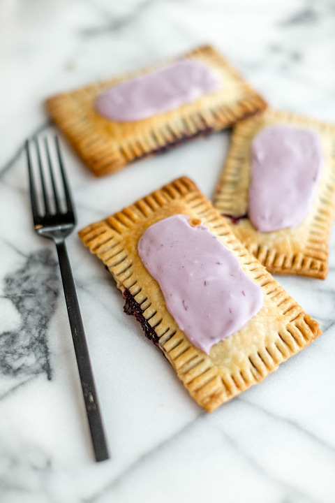 A Recipe For Homemade Mixed Berry Pop Tarts - Dream Green DIY