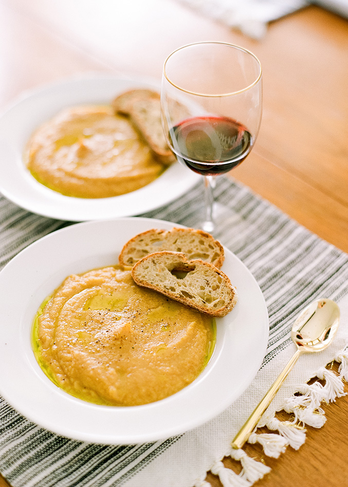 An At-Home Thanksgiving Picnic For Two - Dream Green DIY