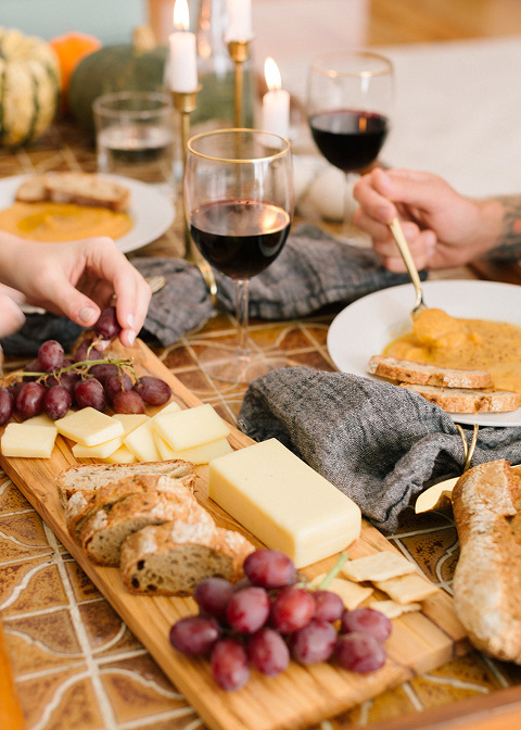 An At-Home Thanksgiving Picnic For Two - Dream Green DIY