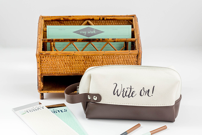 DIY ‘Write on!’ Pencil Case + Giveaway - Dream Green DIY