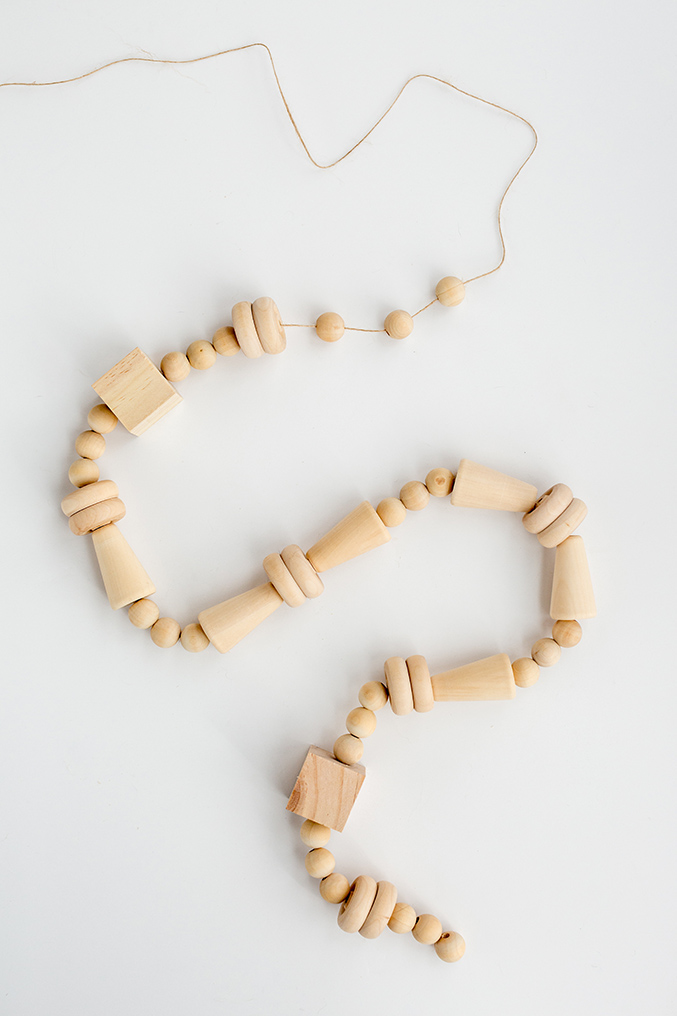DIY Decorative Wooden Bead Strand - Dream Green DIY