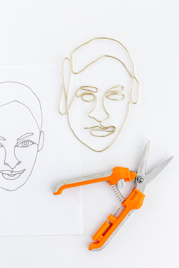 DIY Wire Portrait With Printable Template - Dream Green DIY