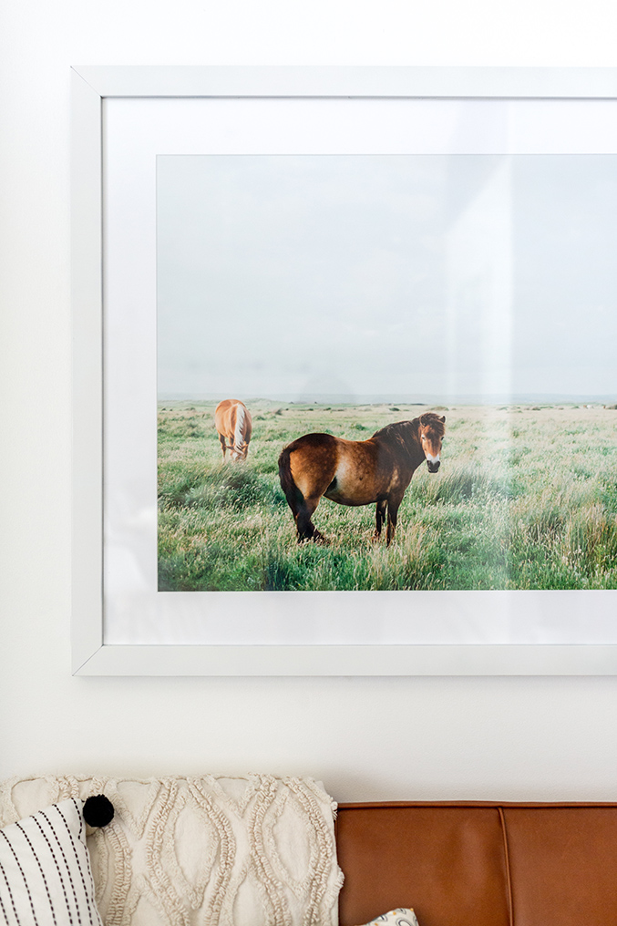 How To Paint A Large Scale Frame - Dream Green DIY