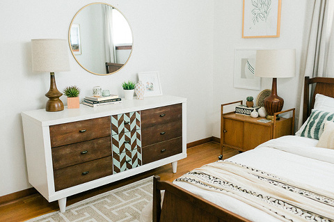 Updated Guest Room Tour - Dream Green DIY