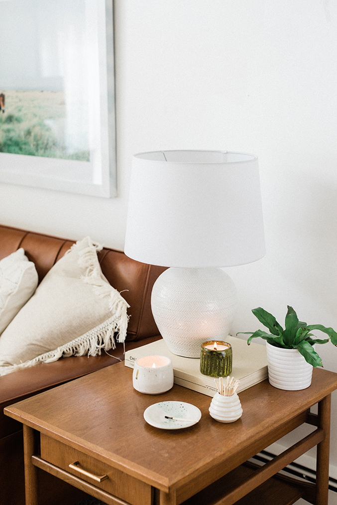 Turn Any Ceramic Cup Into A DIY Candle - Dream Green DIY