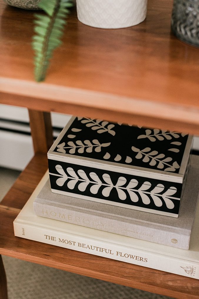 Gifting A Room Redesign To My Parents - Dream Green DIY