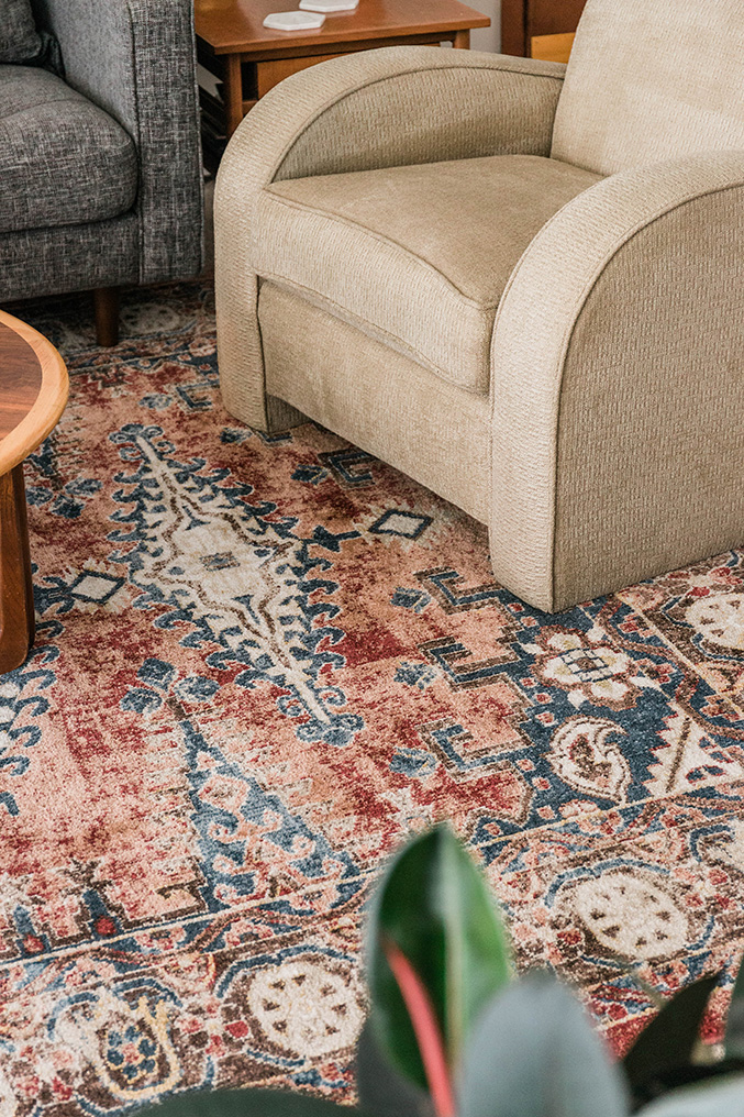 Color-Coordinating Around A Rug - Dream Green DIY