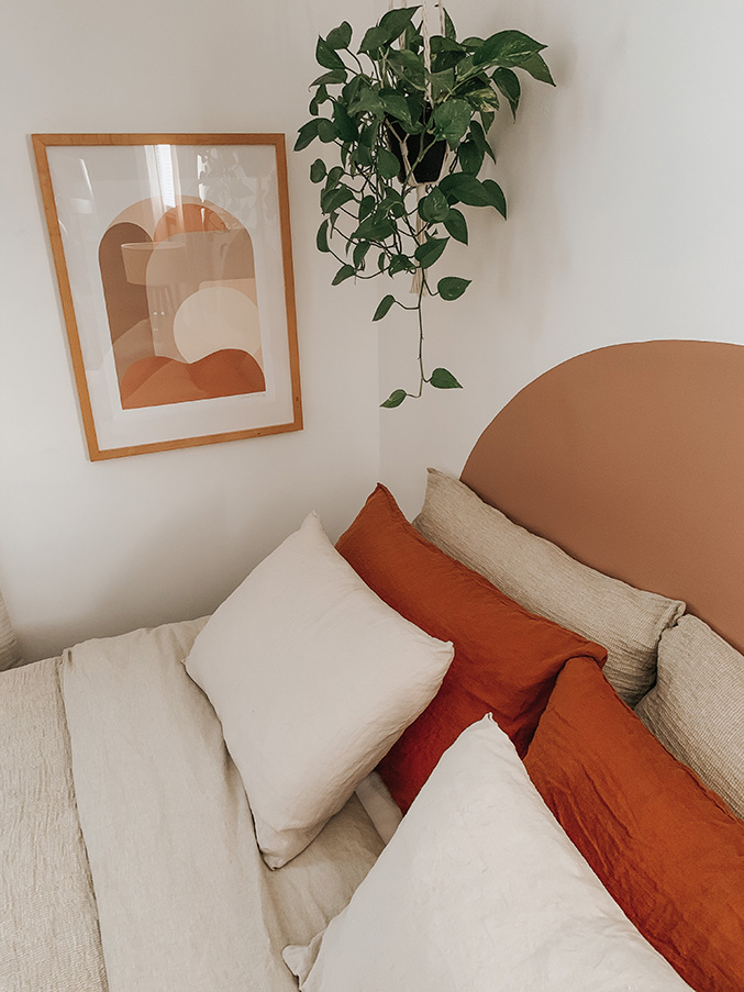 Cozy Fall Bedding Ideas To Try - Dream Green DIY