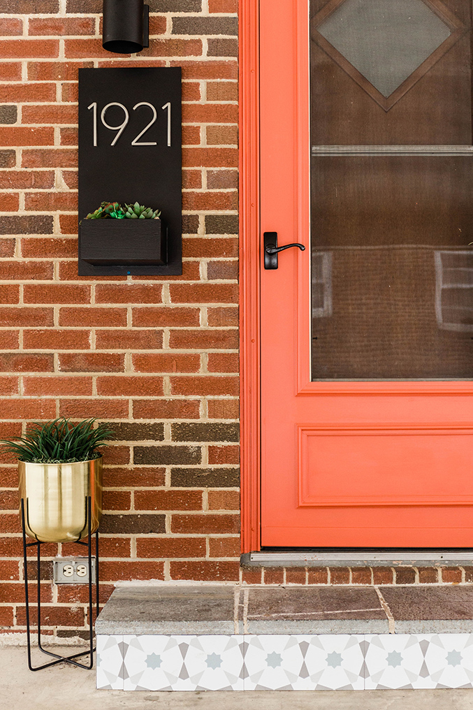 Our DIY Side Door Entry Makeover - Dream Green DIY
