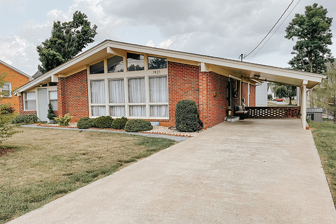 Our Concrete Driveway Makeover - Dream Green DIY