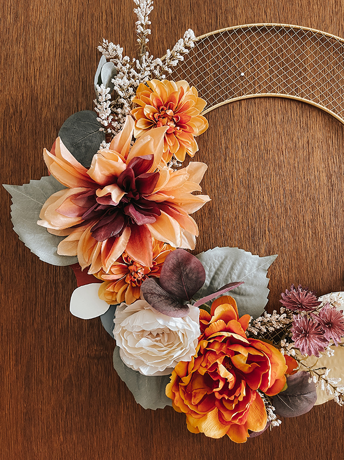 DIY Recycled Cardboard Fall Wreath - Dream Green DIY