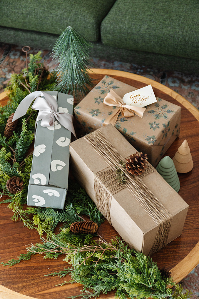 3 Sustainable Ways To Wrap Holiday Gifts - Dream Green DIY