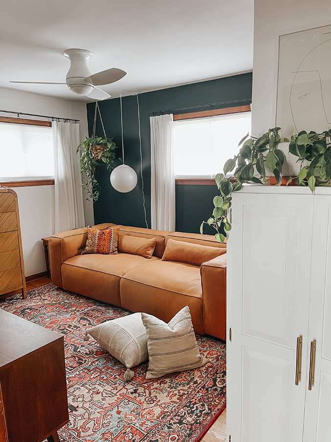 A Retro Lounge Living Space Makeover - Dream Green DIY