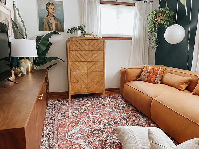 A Retro Lounge Living Space Makeover - Dream Green DIY