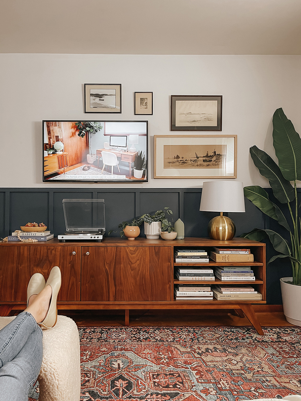 How To Hang A TV Like Framed Art - Dream Green DIY