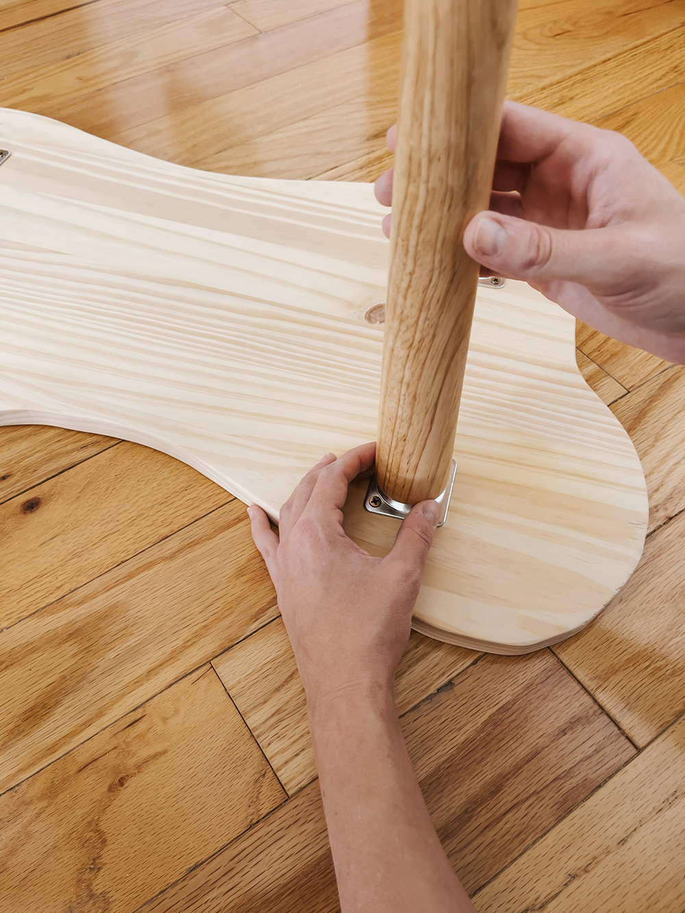 DIY Curved Edge Side Table Project - Dream Green DIY