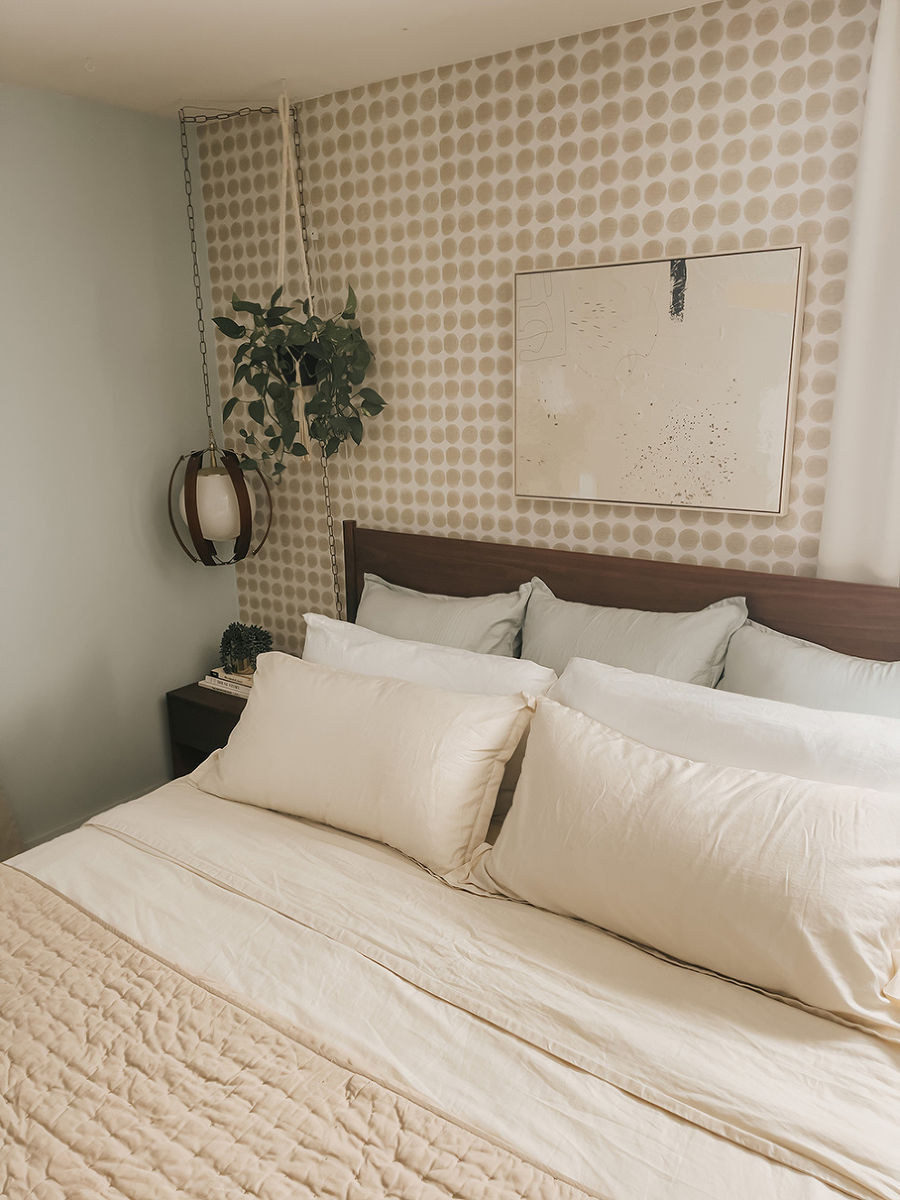 Under The Canopy Cotton Bedding Review - Dream Green DIY