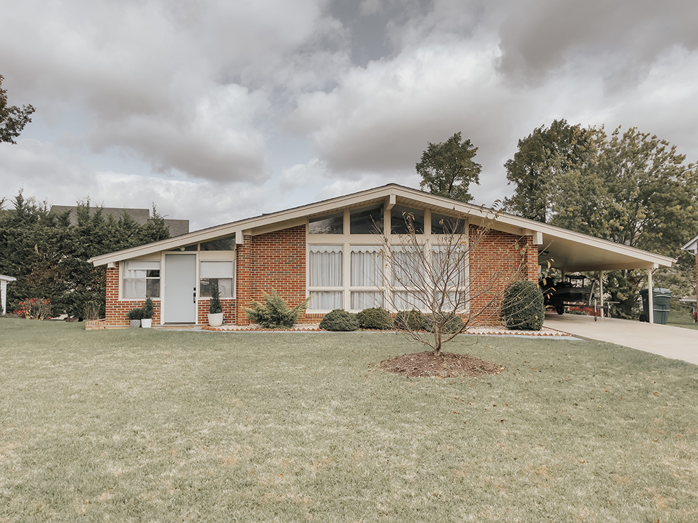 Last Tour Of Our Mid-Century Ranch - Dream Green DIY