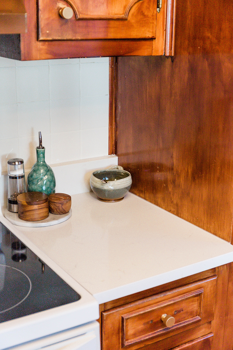 New Quartz Countertops In The Kitchen - Dream Green DIY