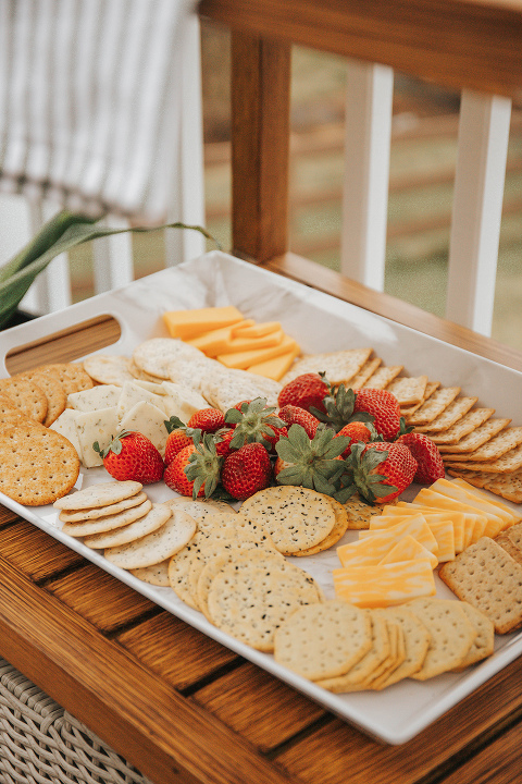 5 Tips For Outdoor Spring Dining - Dream Green DIY