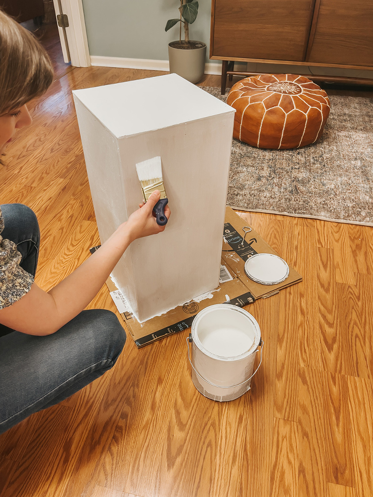 DIY Faux Marble Plinth Side Table - Dream Green DIY
