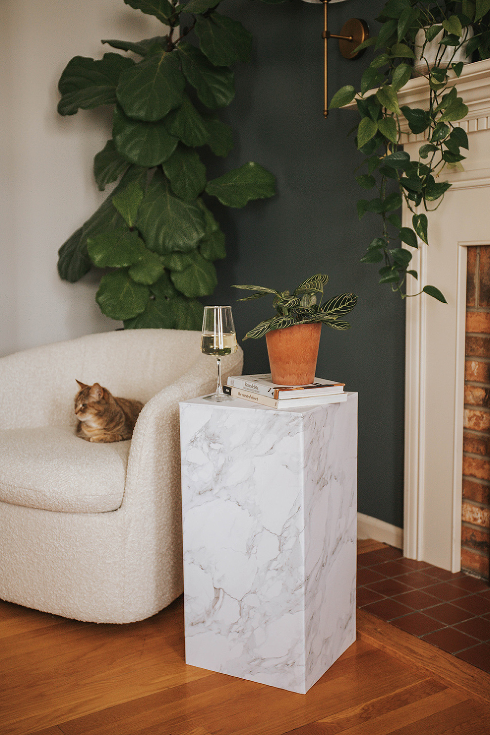 DIY Faux Marble Plinth Side Table - Dream Green DIY
