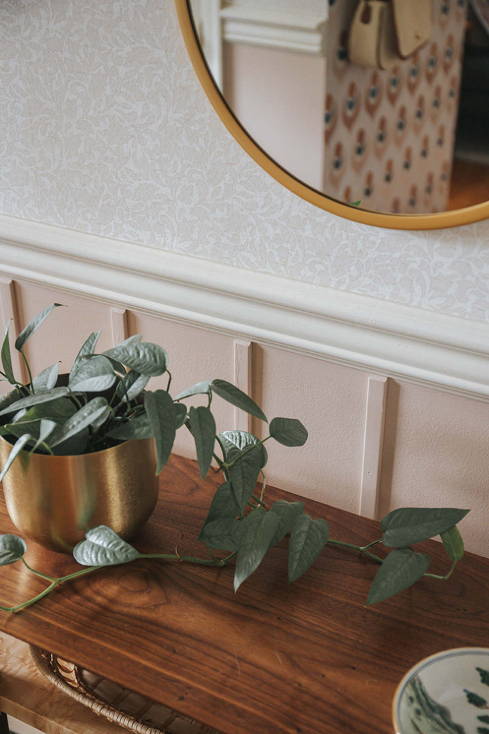 Add Architectural Wall Interest Using Trim - Dream Green DIY