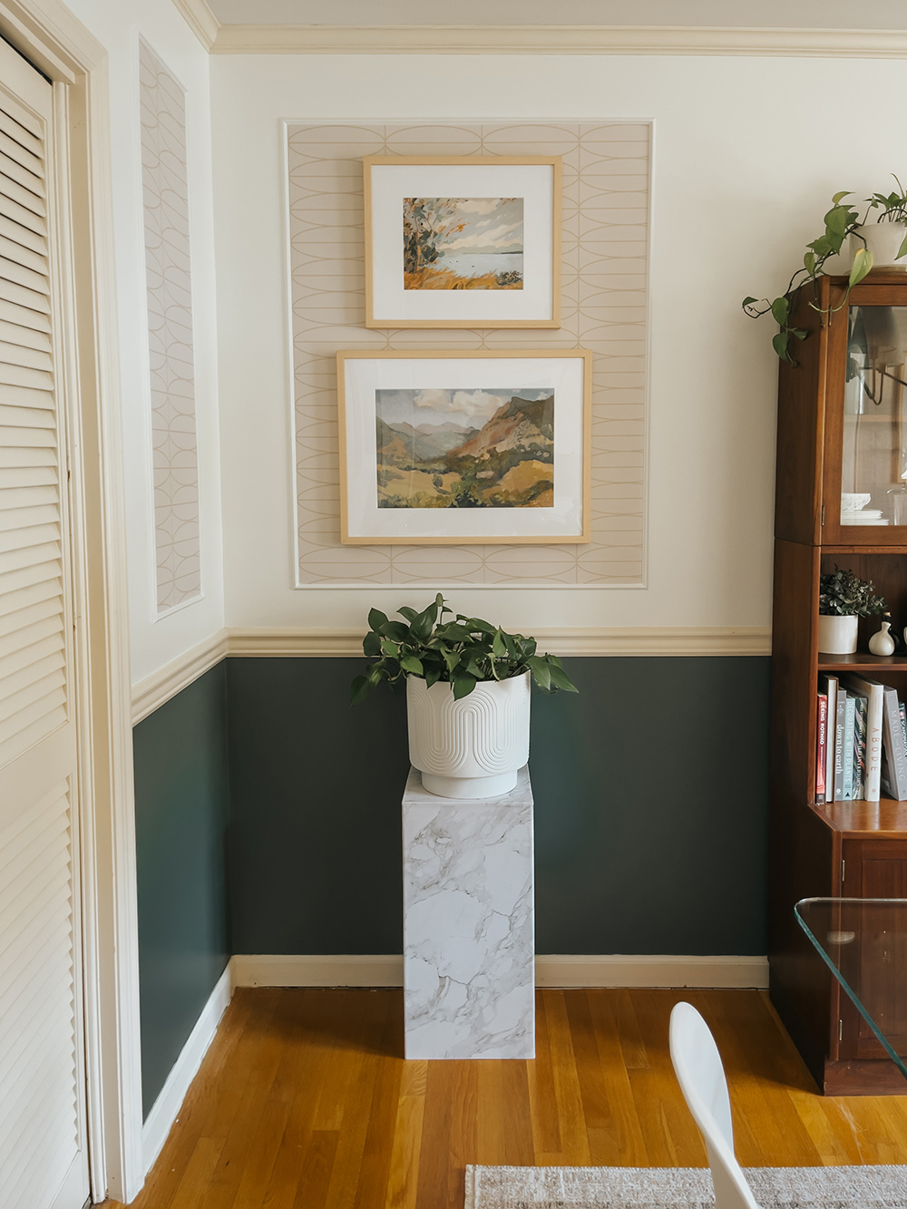 DIY Wallpapered Picture Frame Moulding - Dream Green DIY