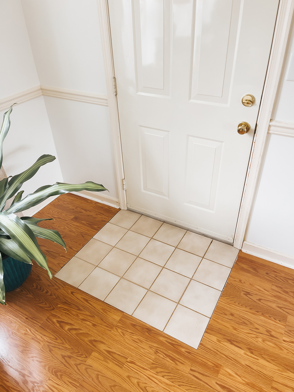 DIY Peel-And-Stick Tile Floor Entry - Dream Green DIY