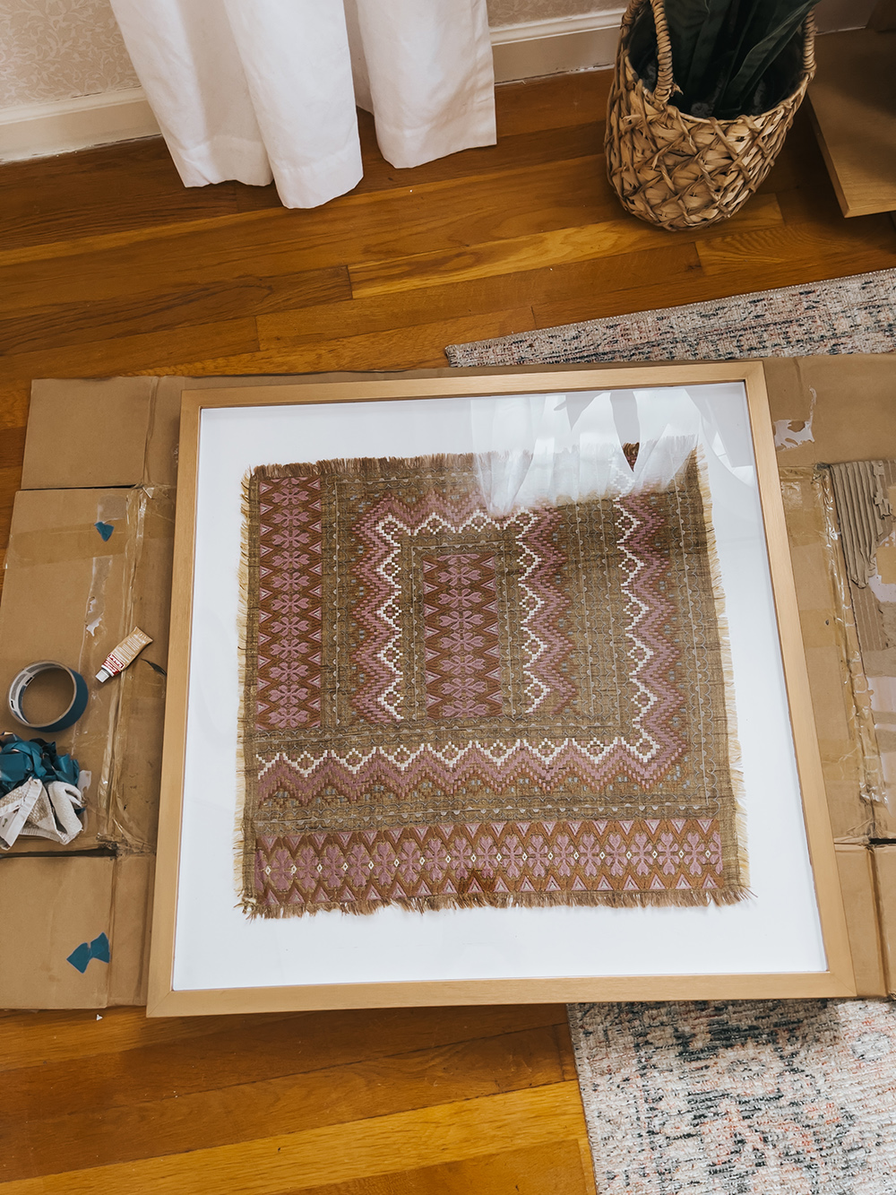 Rub 'n Buff Art Frame Makeover - Dream Green DIY