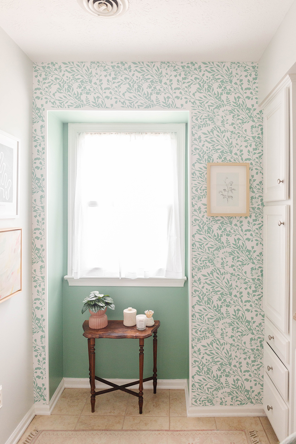 Botanical Window Alcove Wallpaper Project - Dream Green DIY