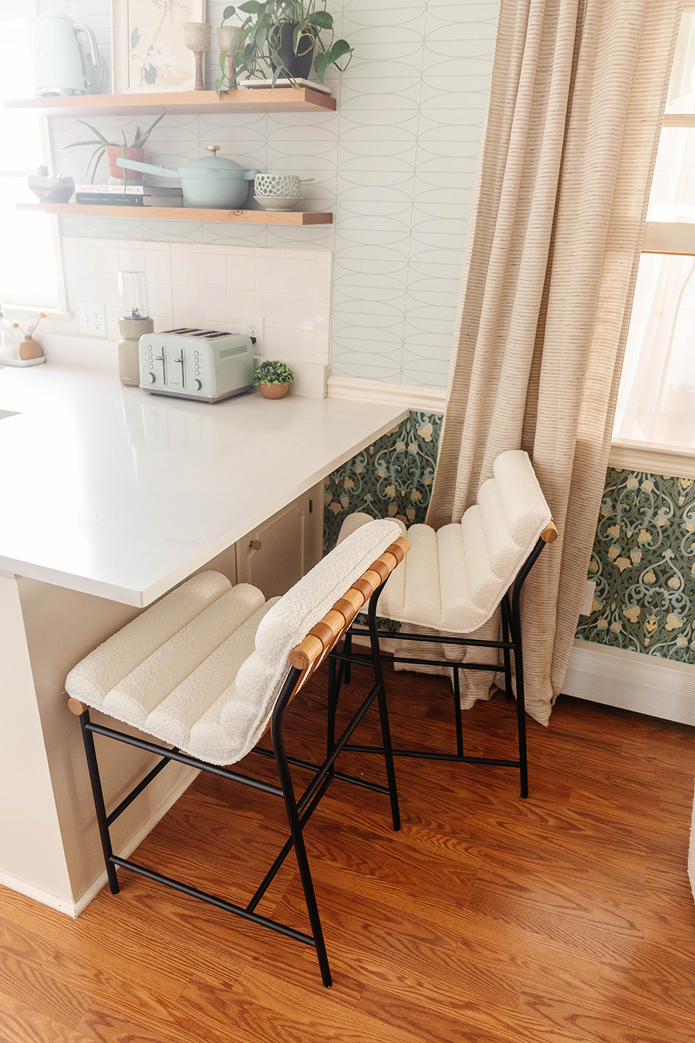 Styling The Modern Vail Stool Two Ways - Dream Green DIY