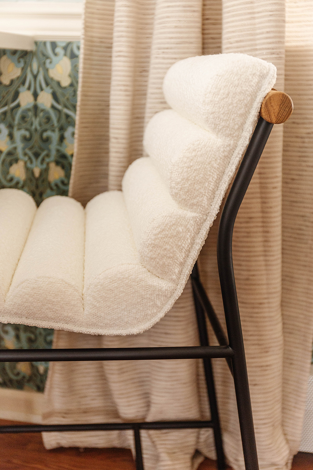 Styling The Modern Vail Stool Two Ways - Dream Green DIY