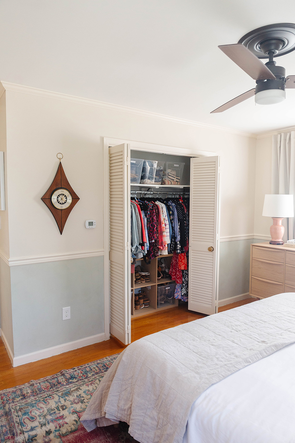 How To Organize Your Closet With Indyx - Dream Green DIY