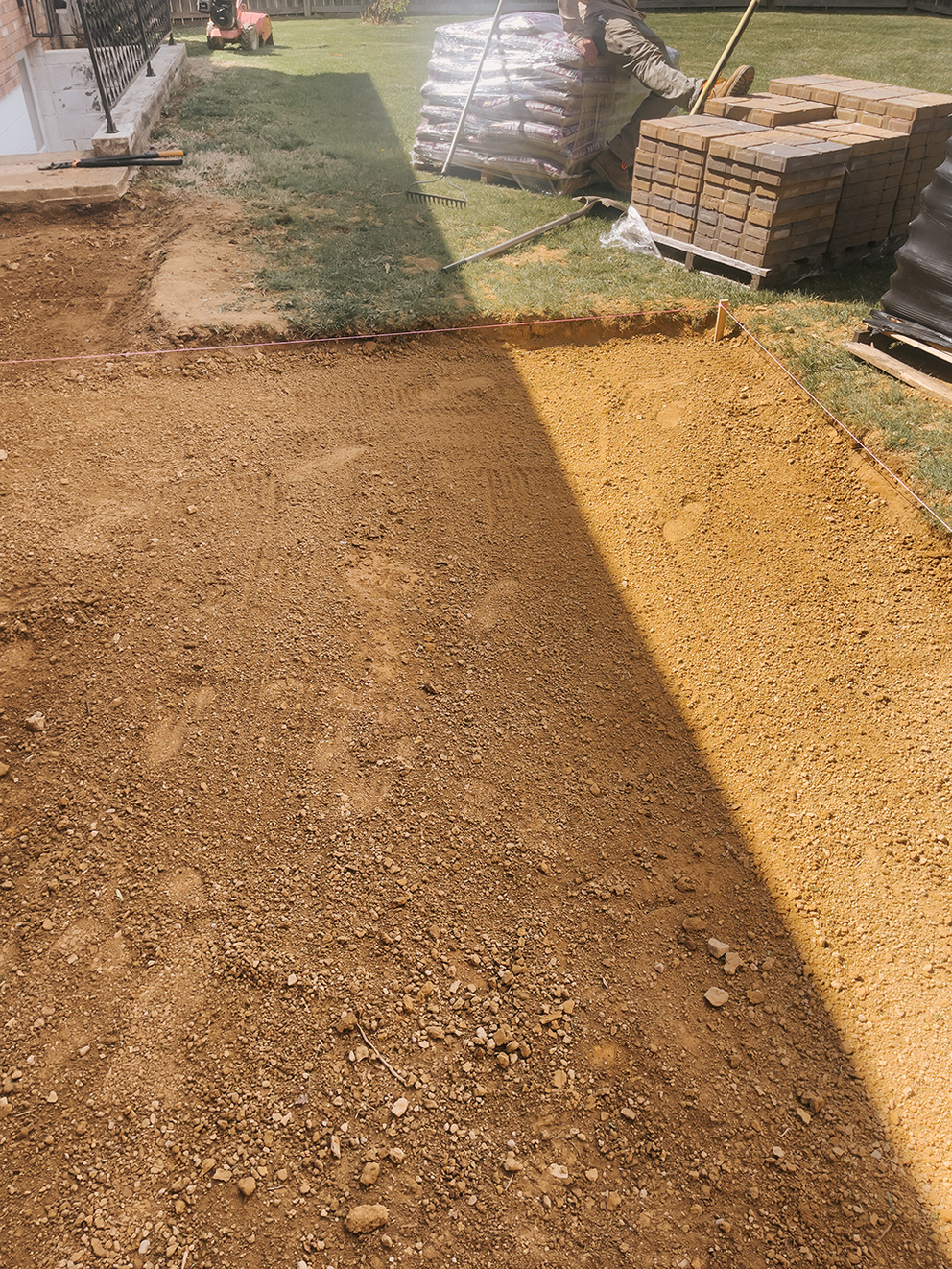 How To Build A DIY Hardscape Patio - Dream Green DIY